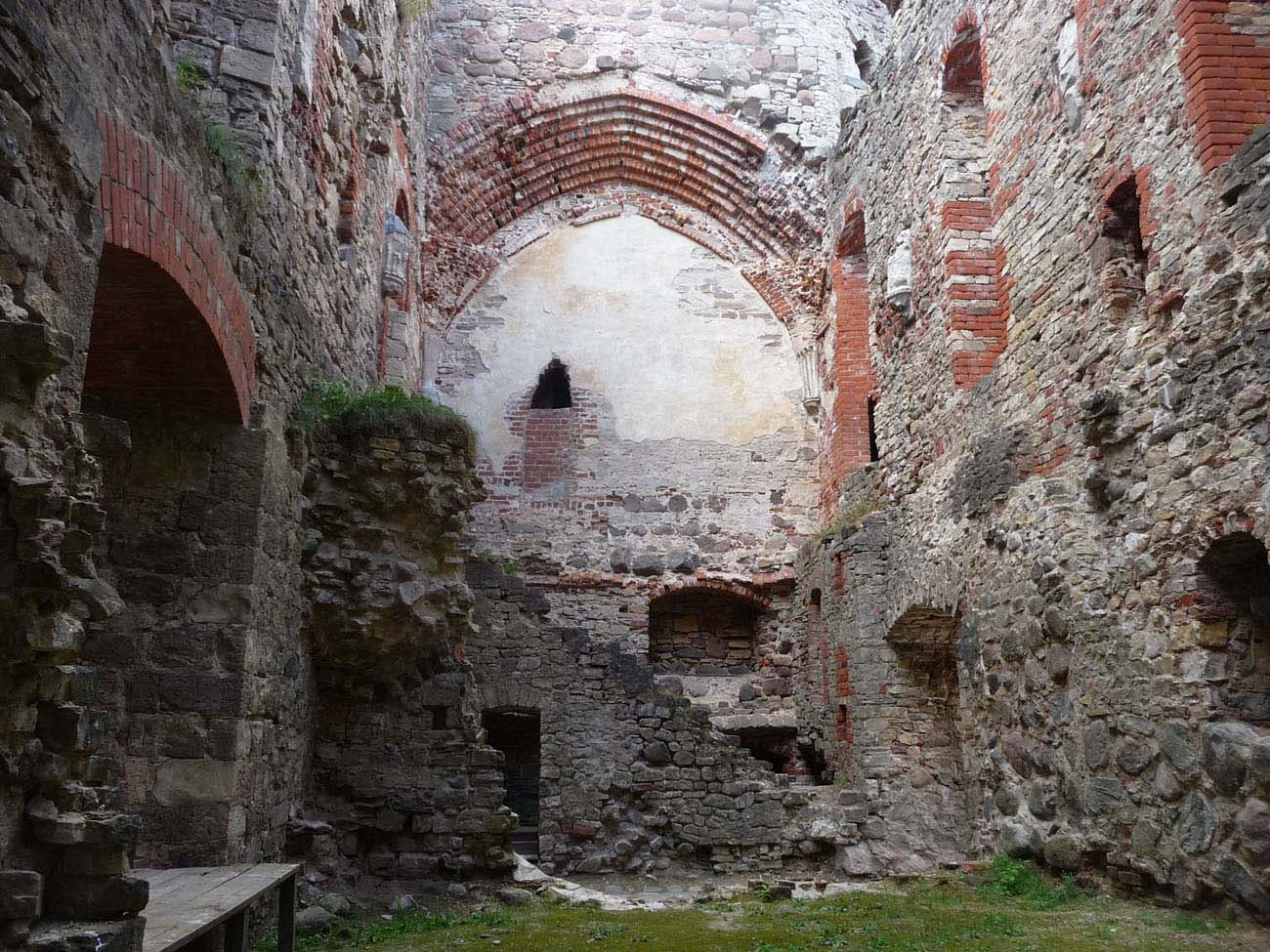 Cēsis - Order Castle Wenden - Ancient and medieval architecture