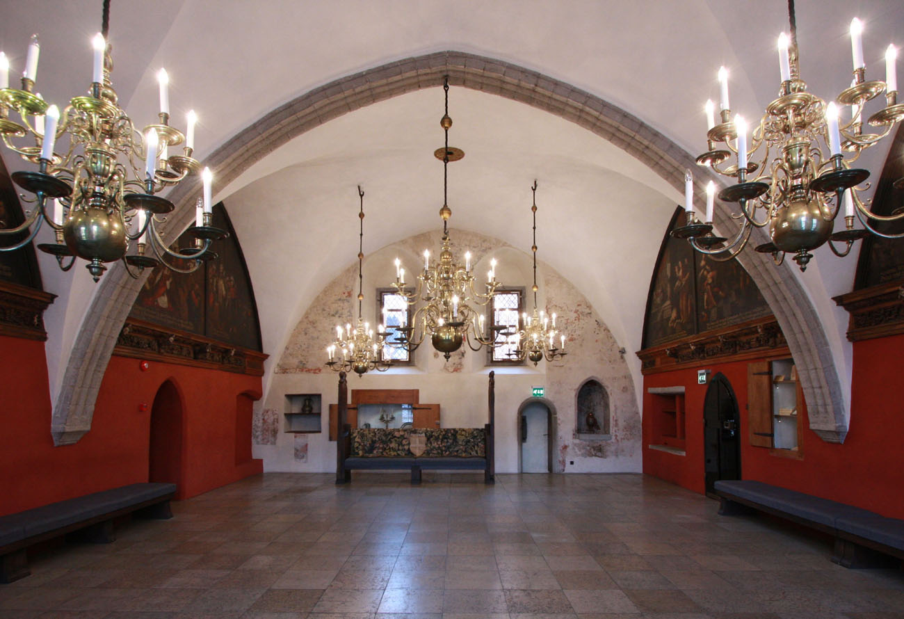 Tallinn - town hall - Ancient and medieval architecture