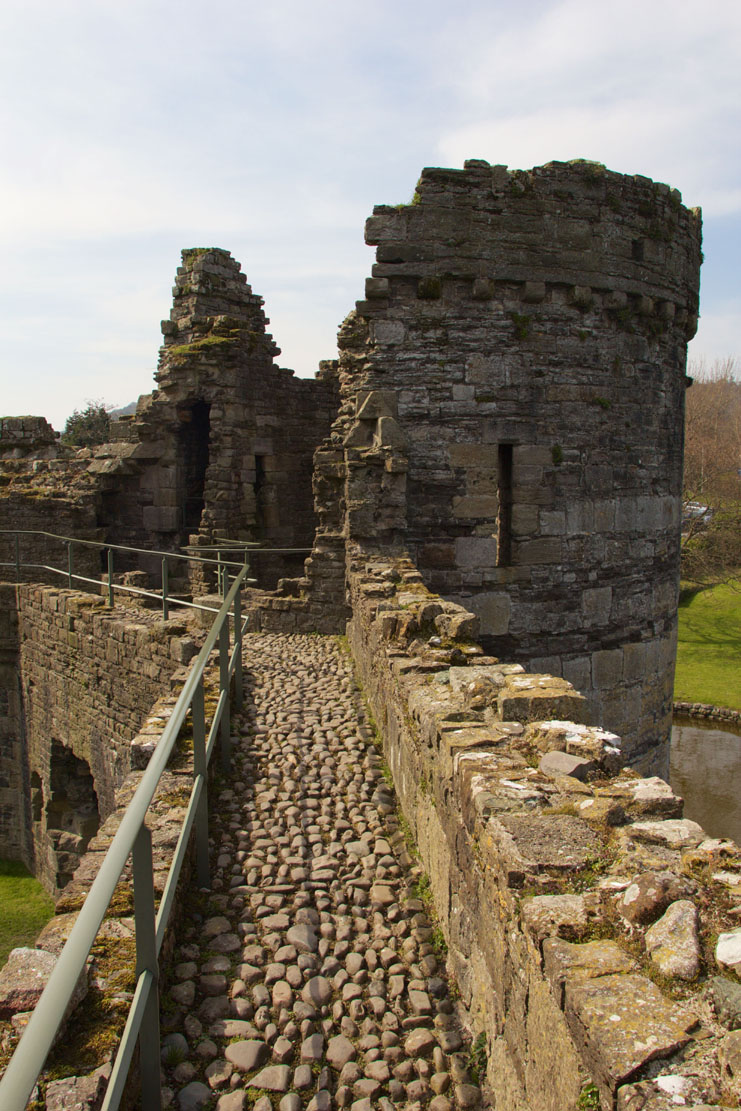 Beaumaris - Royal Castle - Ancient and medieval architecture