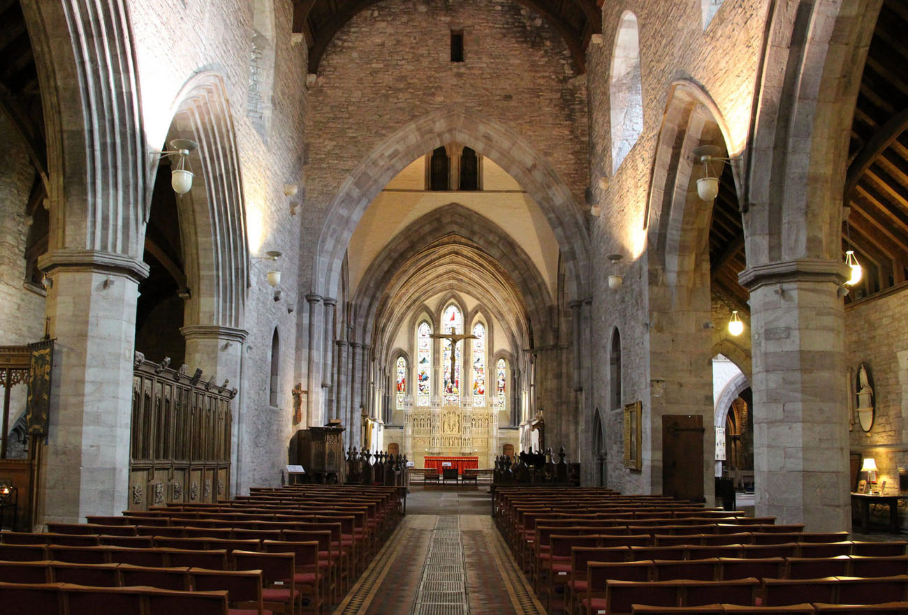 Brecon - Benedictine Priory - Ancient and medieval architecture