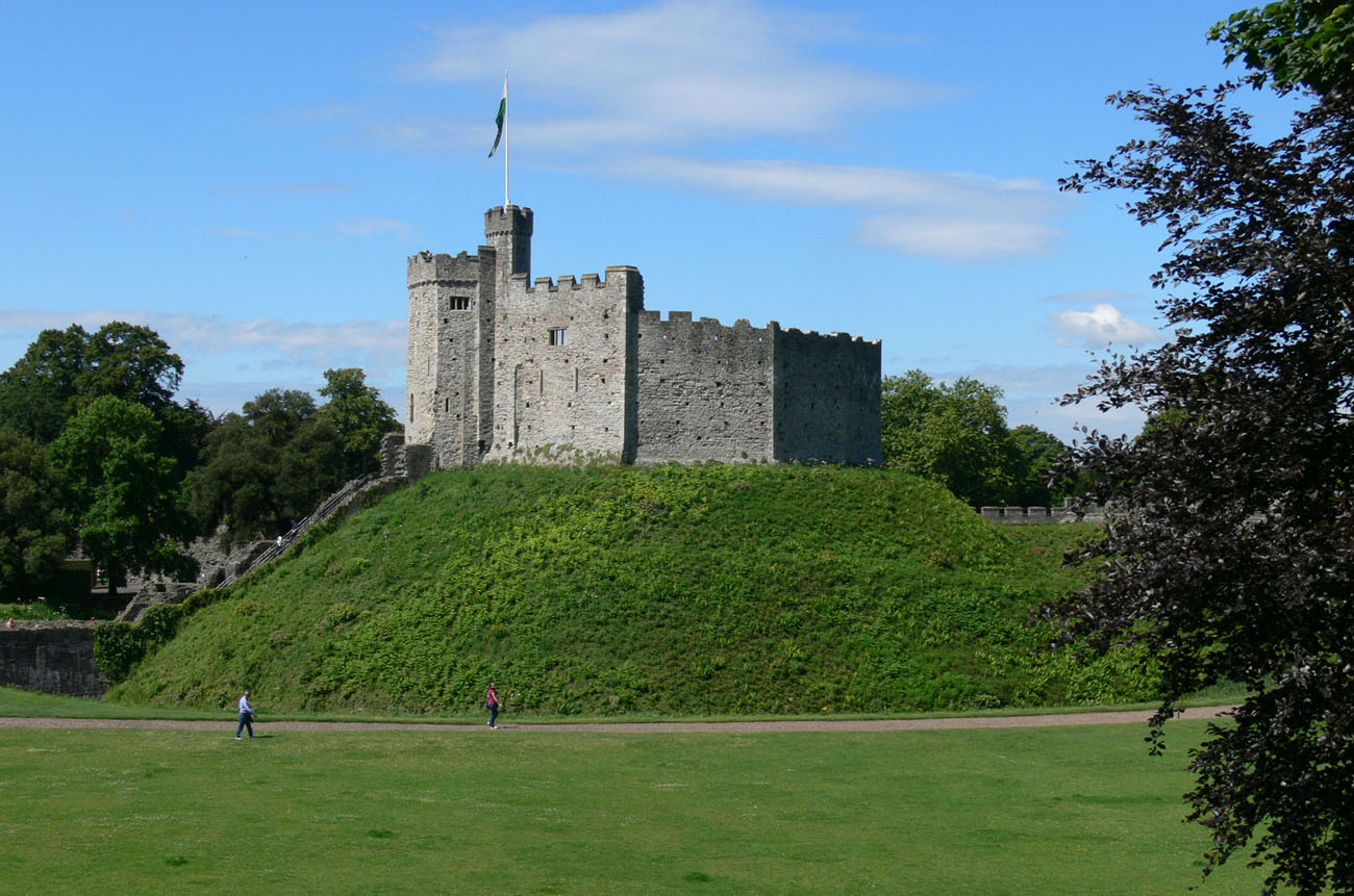 Cardiff - castle - Ancient and medieval architecture