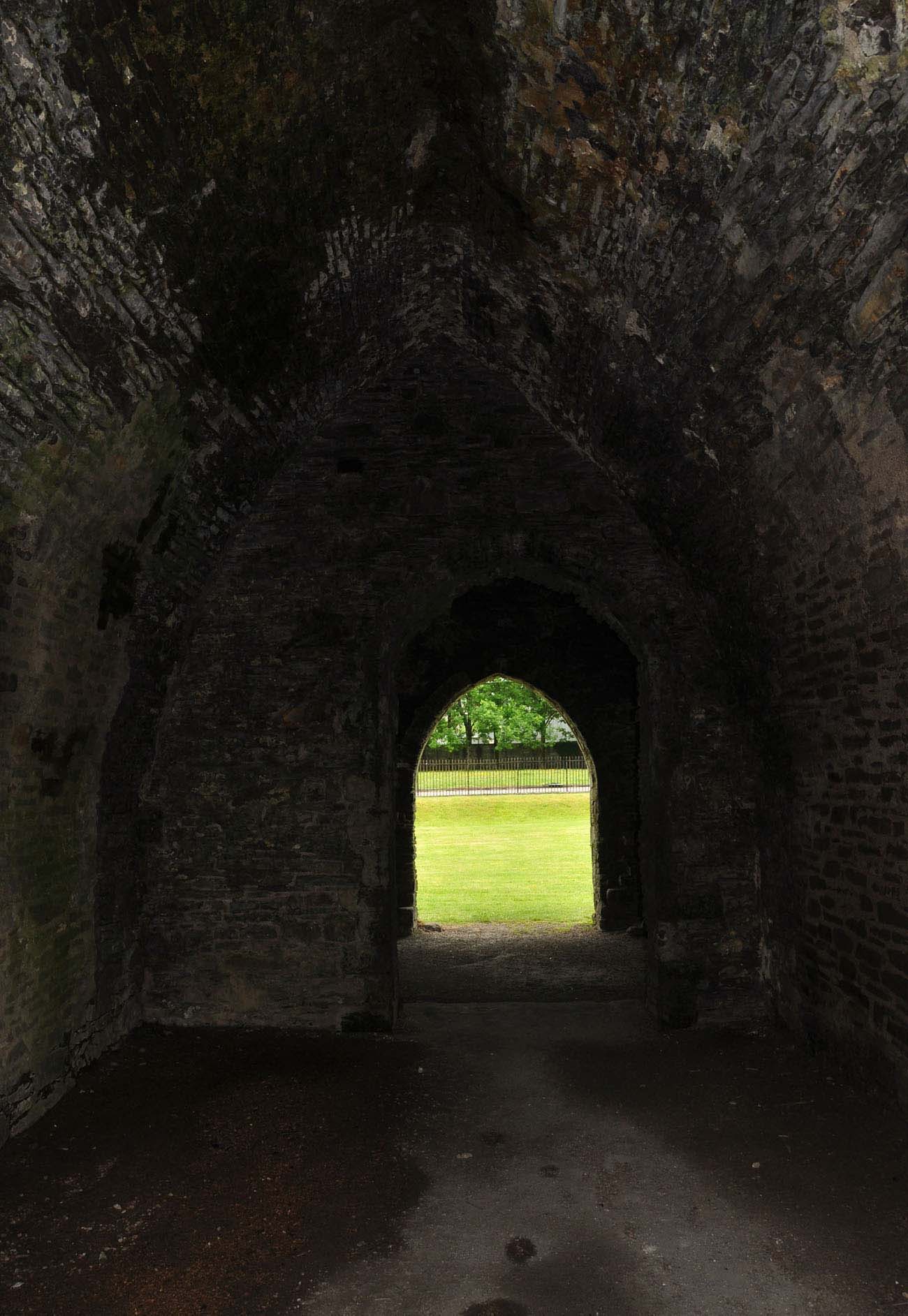 Neath - Cistercian Abbey - Ancient and medieval architecture