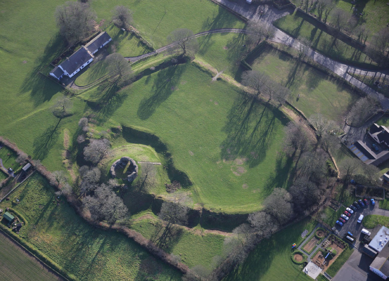 Wiston - castle - Ancient and medieval architecture