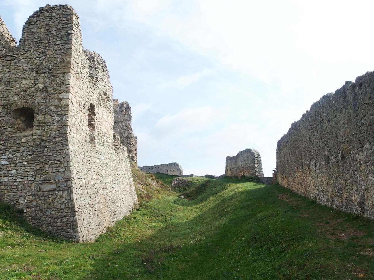 Branč - castle - Ancient and medieval architecture