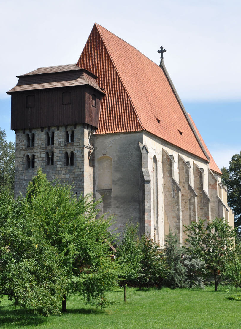 Milevsko - kościół św Idziego - Architektura średniowiecza i starożytności