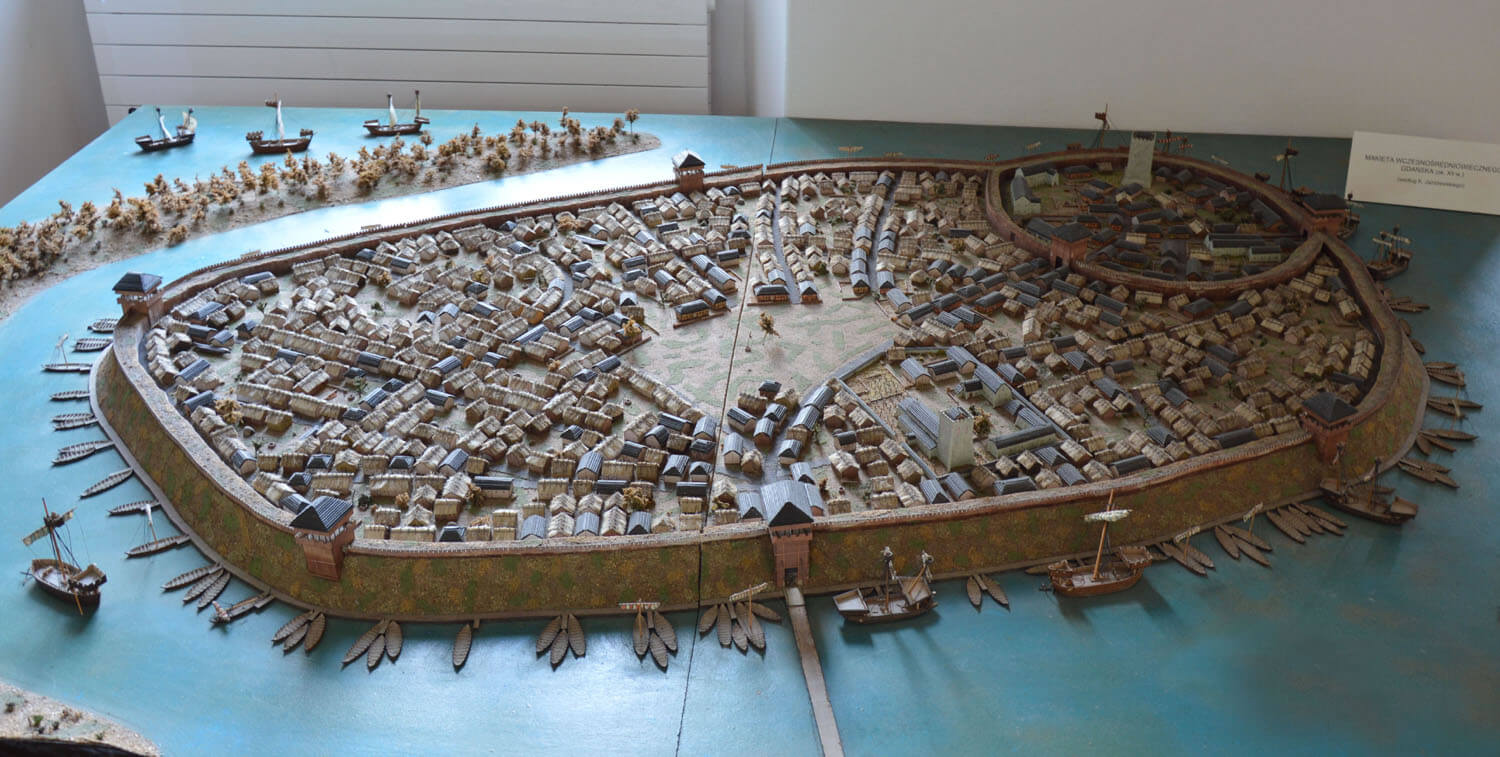 Gdańsk - gród - Architektura średniowiecza i starożytności