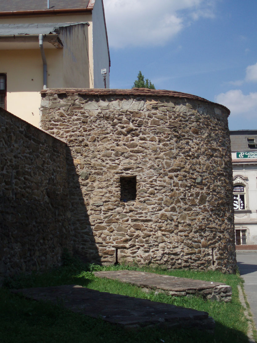 Košice - miejskie mury obronne - Architektura średniowiecza i starożytności