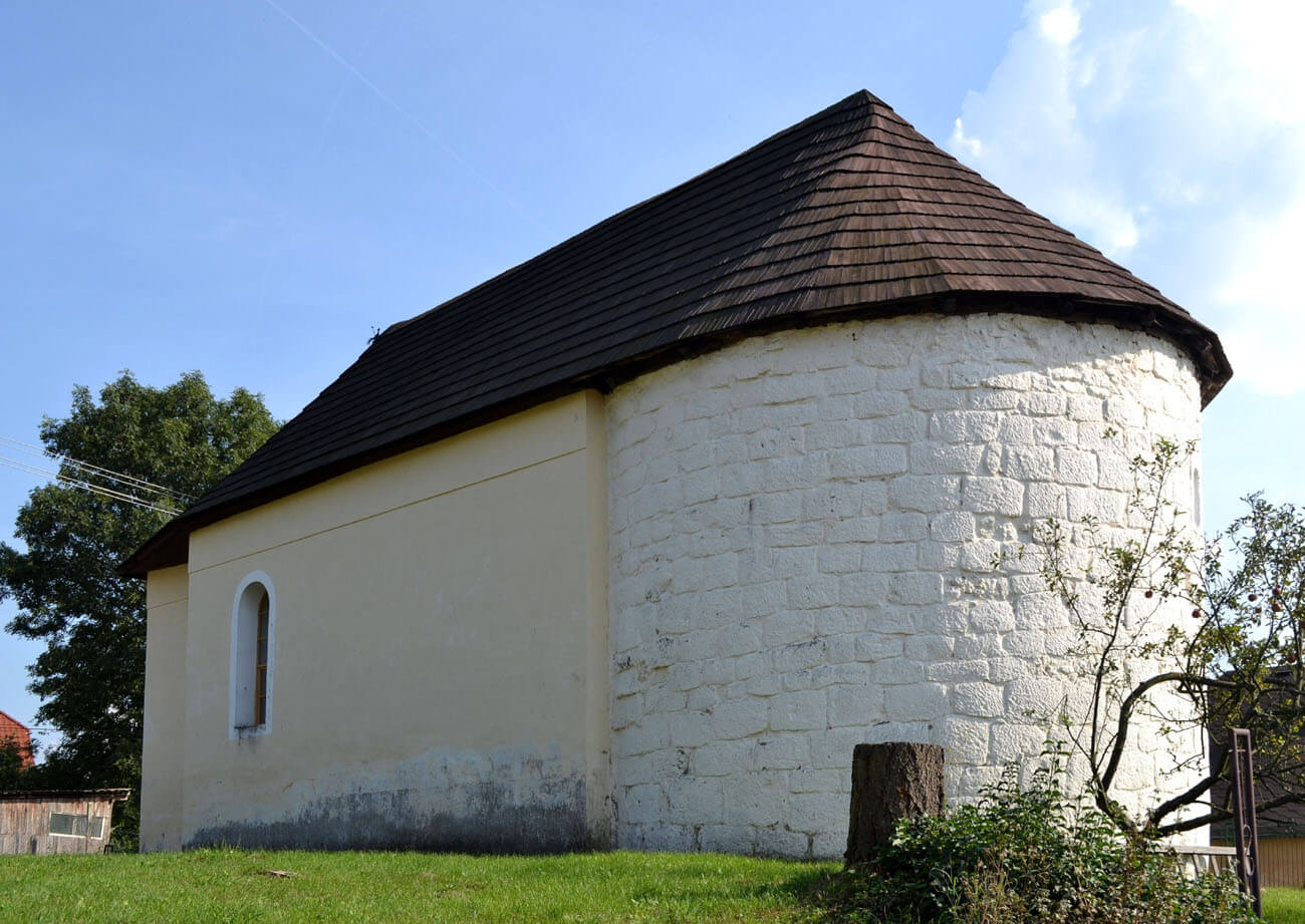 Baďan - rotunda - Ancient and medieval architecture
