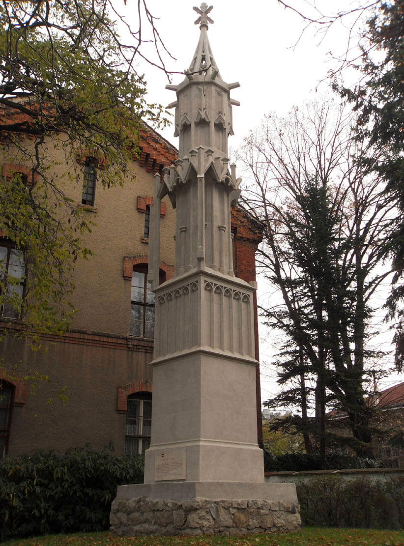 Brno - kolumna Zderada - Architektura średniowiecza i starożytności