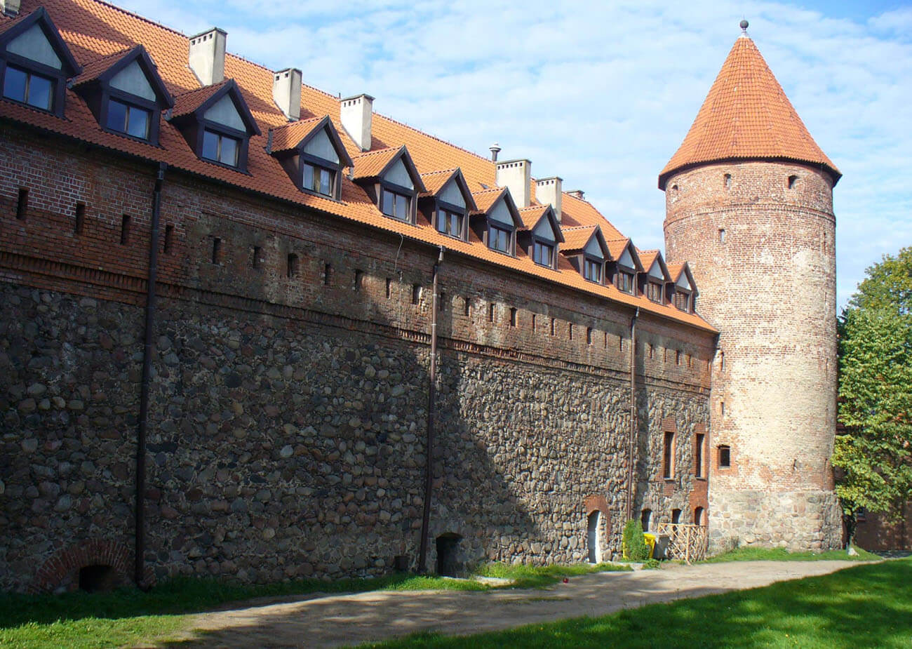 Bytów - Teutonic Castle - Ancient and medieval architecture