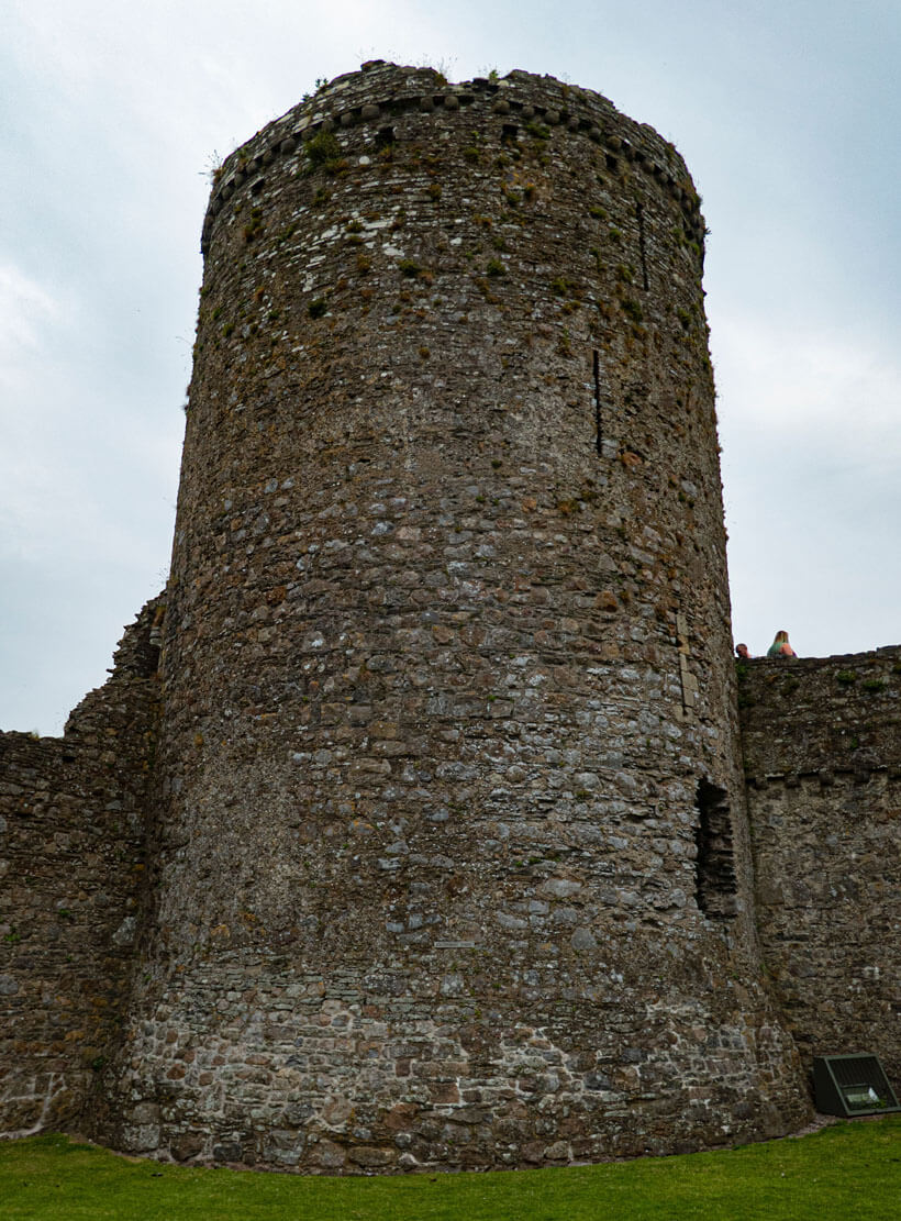 Kidwelly - castle - Ancient and medieval architecture
